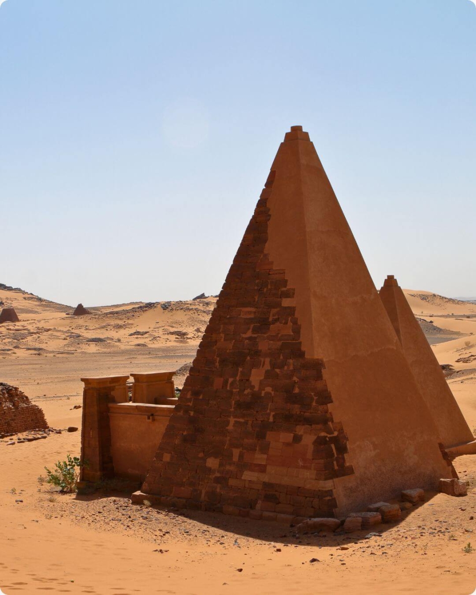 Records in Stone: Sudan’s Forgotten Desert Pyramids | PRIVATE GUIDE WORLD
