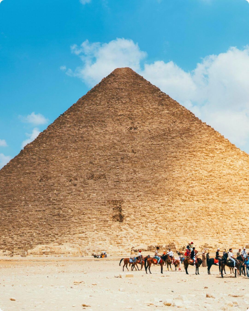 Aufzeichnungen auf Steinen: 15 überraschende Fakten über die Pyramiden ...