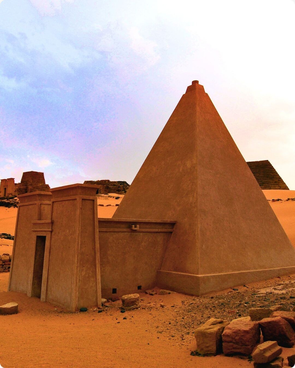 Records in Stone: Sudan’s Forgotten Desert Pyramids | PRIVATE GUIDE WORLD